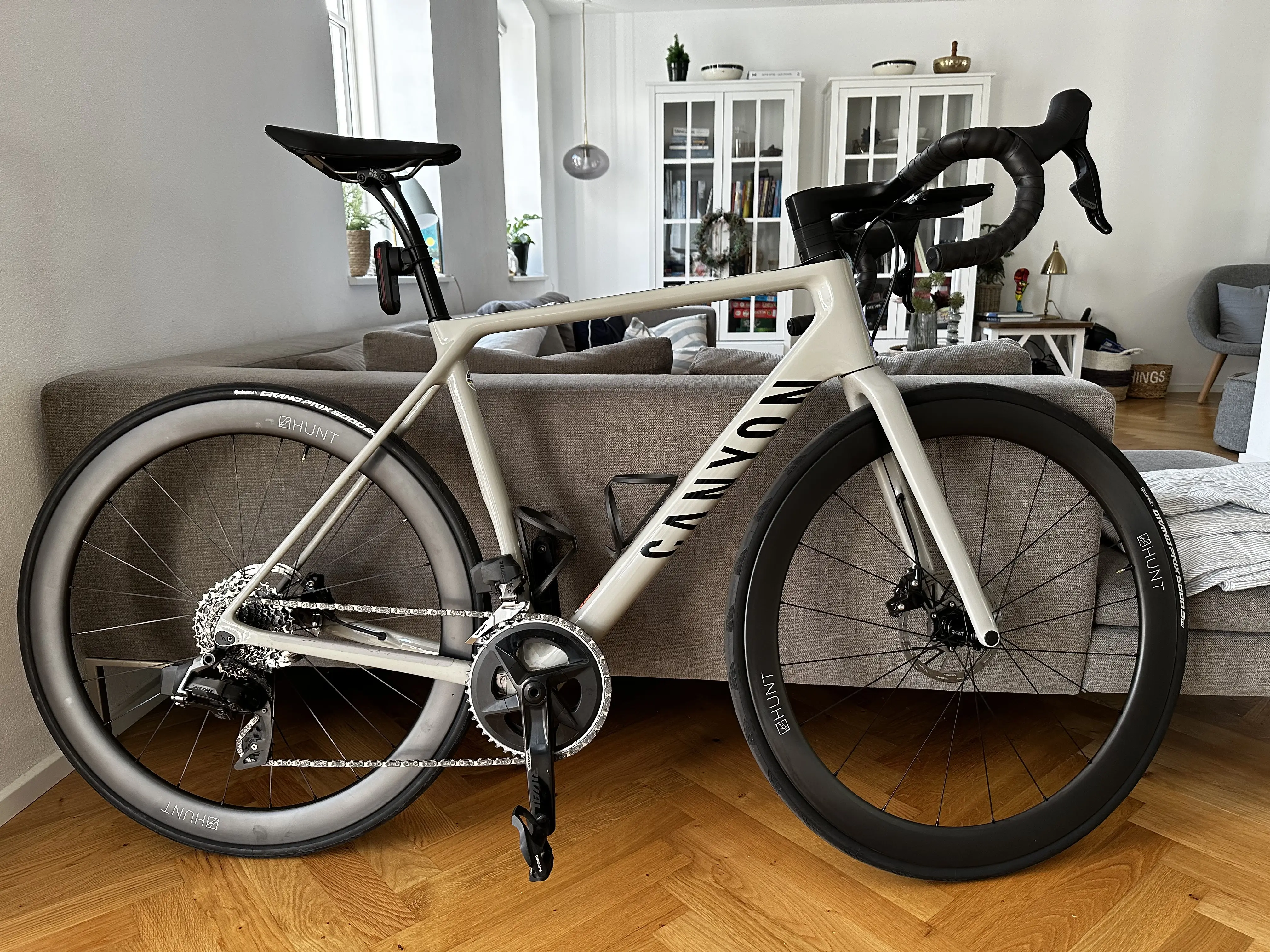 Canyon Endurace CF SL 7 eTAP used in MD | buycycle