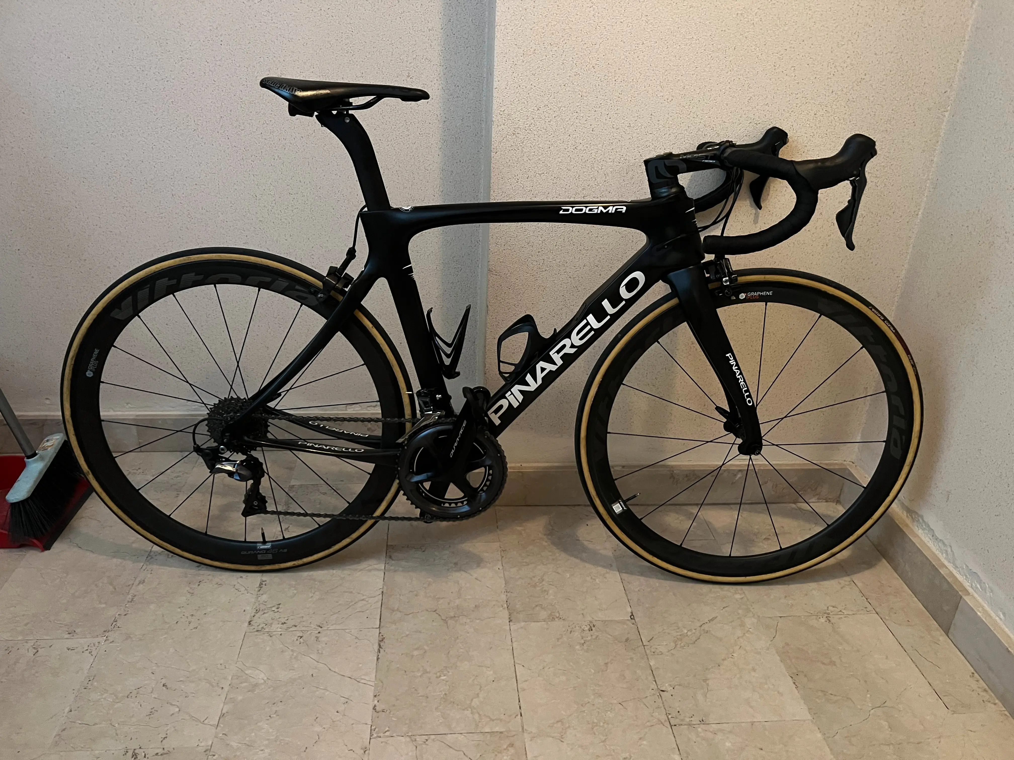 Pinarello PINARELLO DOGMA F10 used in 51 cm | buycycle