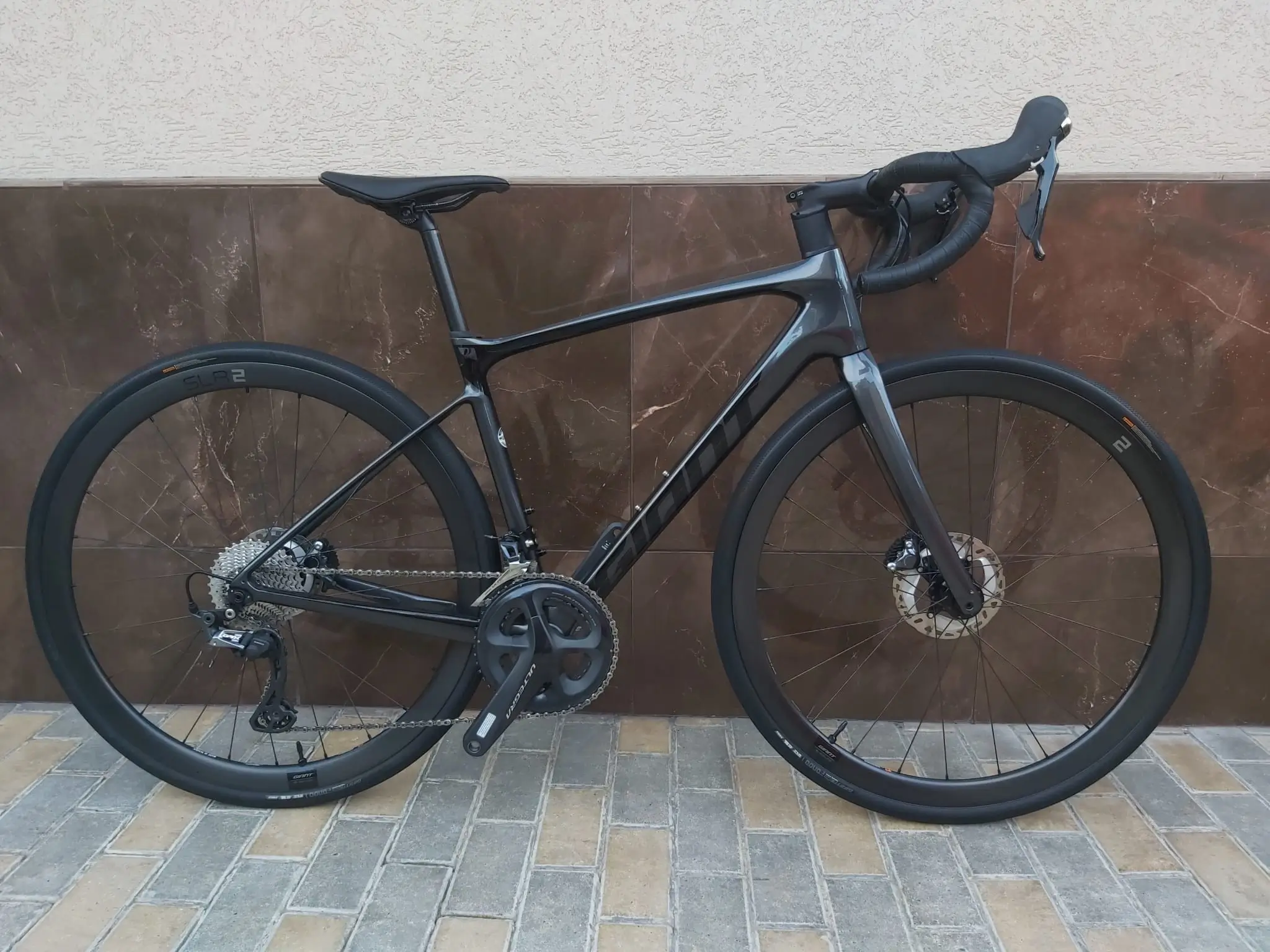 Achetez un vélo d'occasion Giant Defy Advanced Pro, 2 Ultegra en 52 cm ...