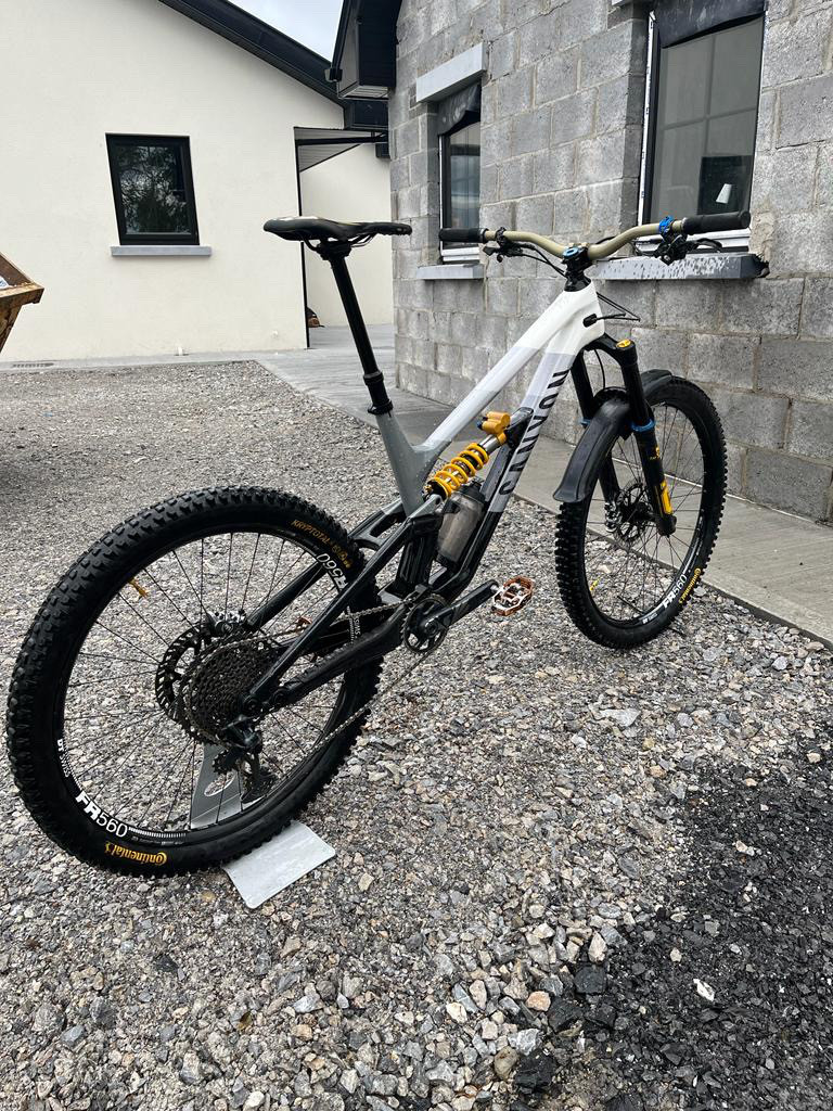 Canyon Torque CF CLLCTV FW used in XL | buycycle