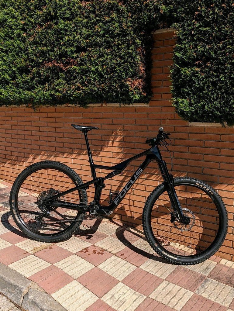 Focus JAM 8.8 used in LG | buycycle