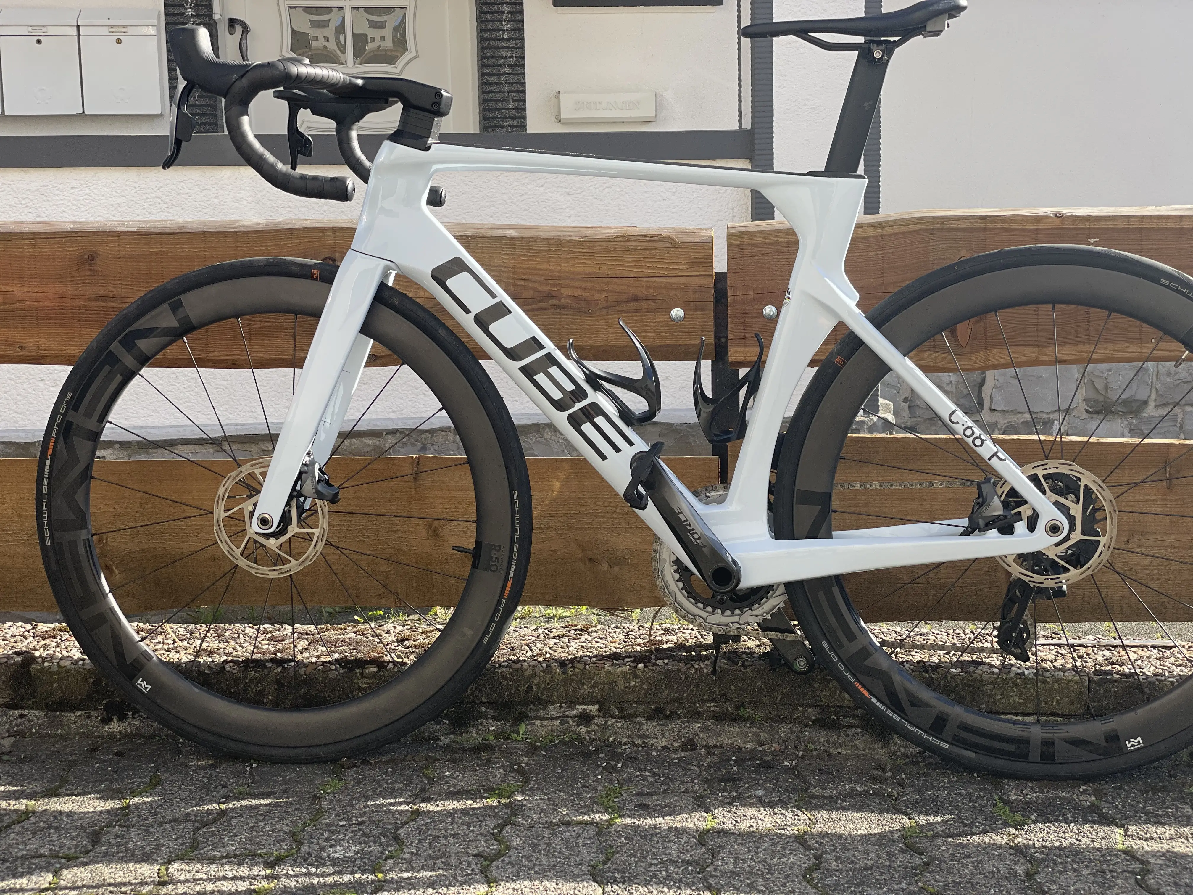 CUBE LITENING C:68X PRO gebruikt in M | buycycle