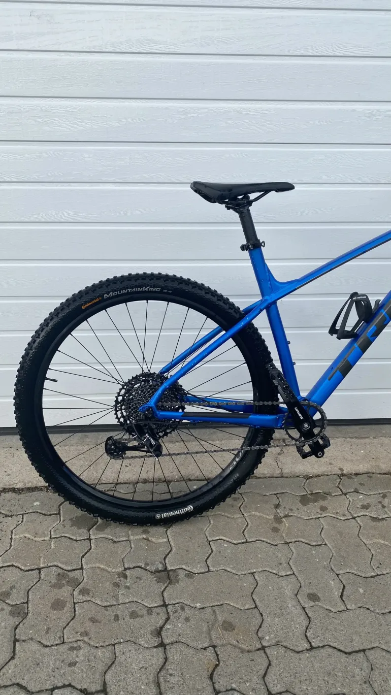 Trek X-Caliber 8 used in L | buycycle