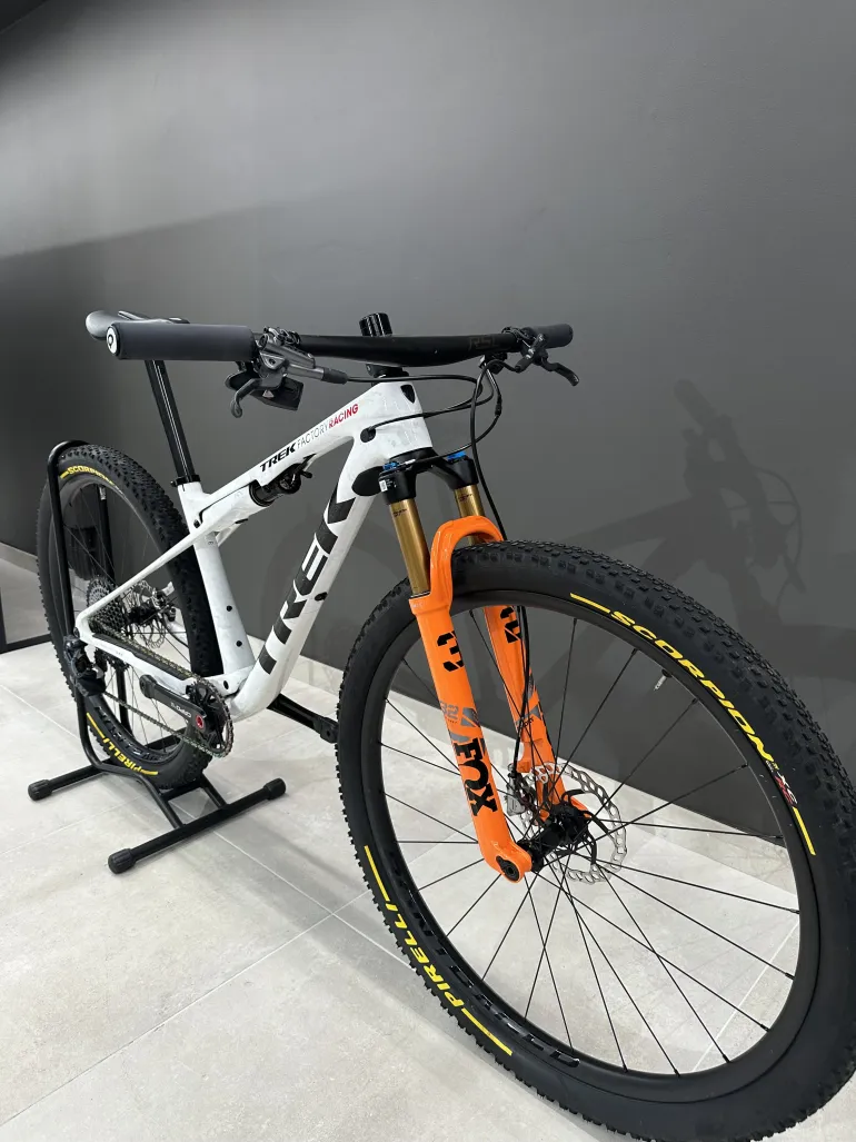 Trek Supercaliber Factory Team gebruikt in M | buycycle