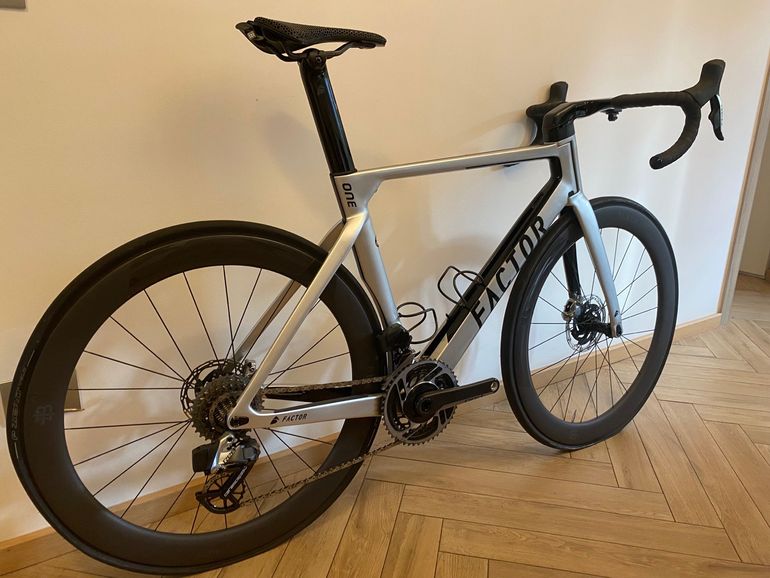 Factor One used in 54 cm | buycycle