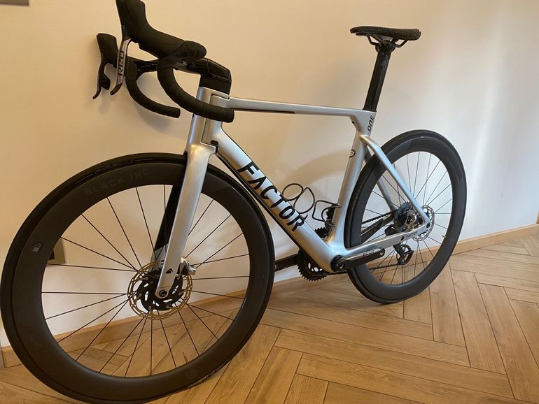 Factor One used in 54 cm | buycycle