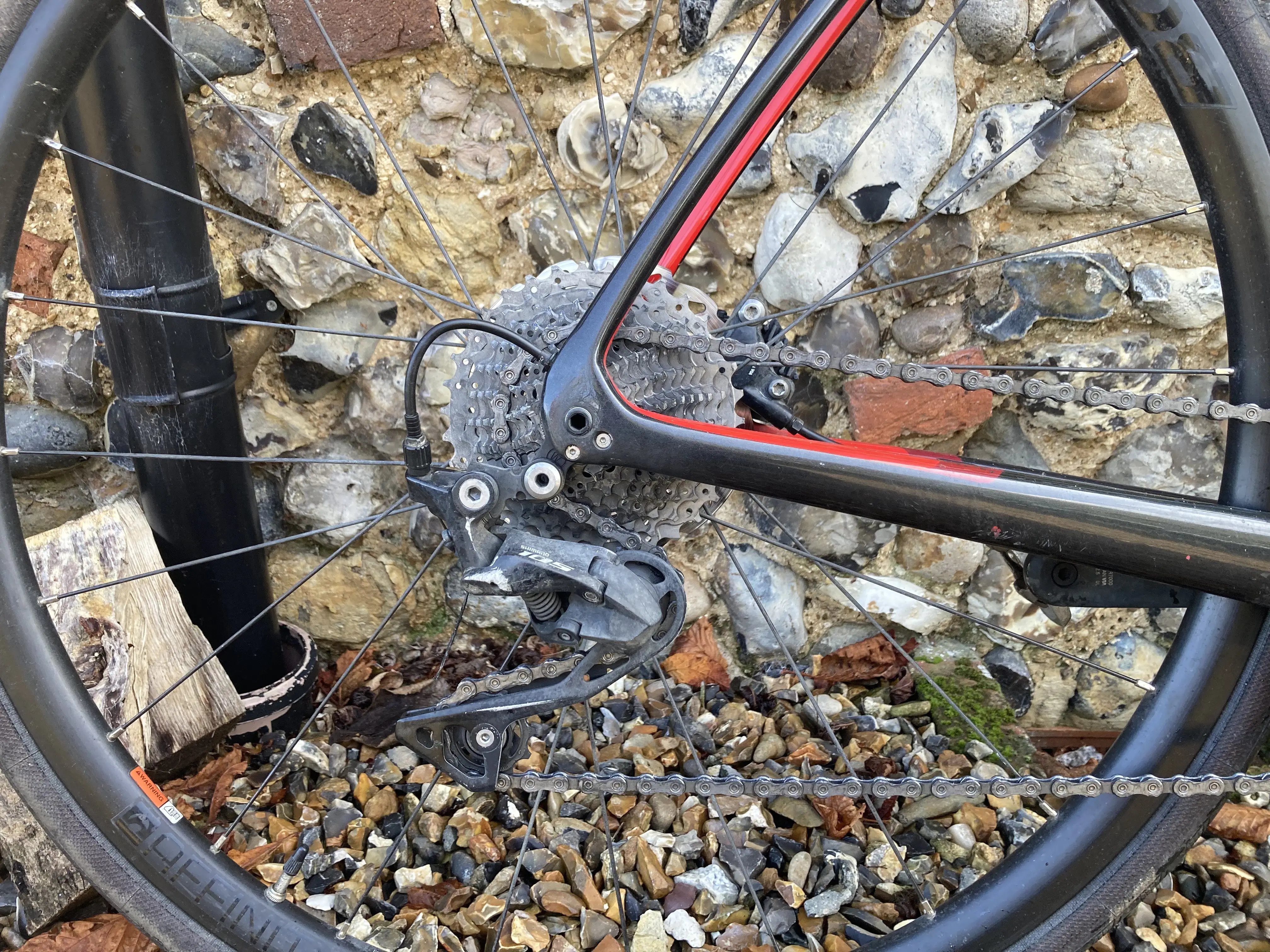 Trek Domane SL 5 Disc used in 54 cm | buycycle