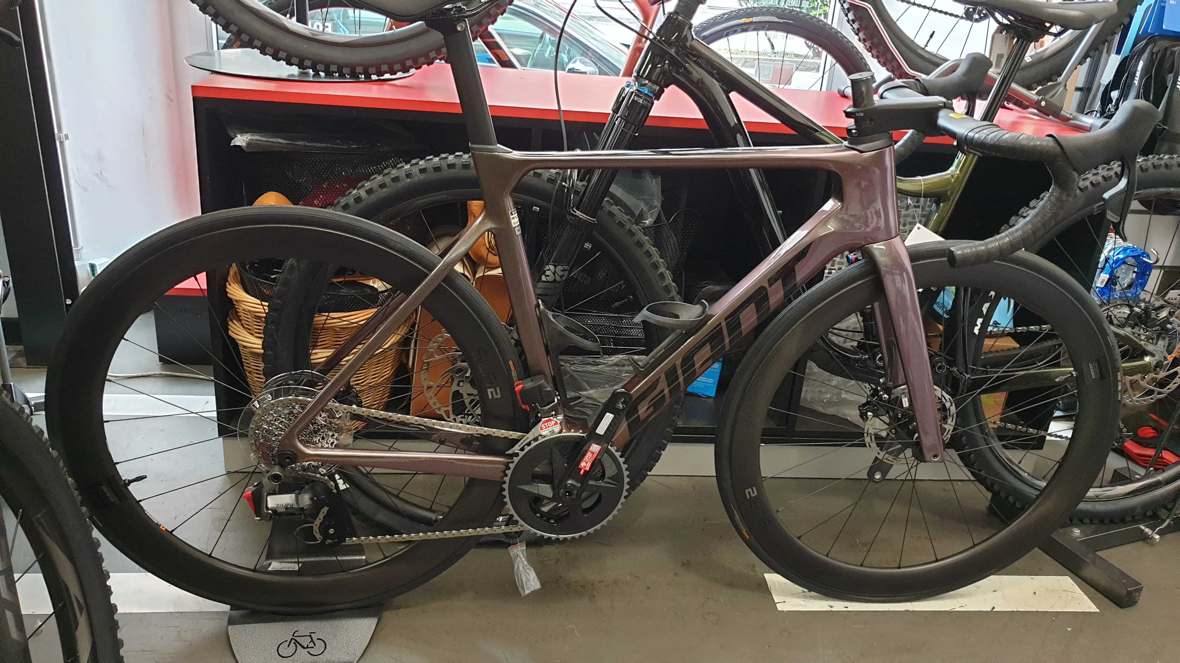 Giant Propel Adv.1 used in 54 cm | buycycle