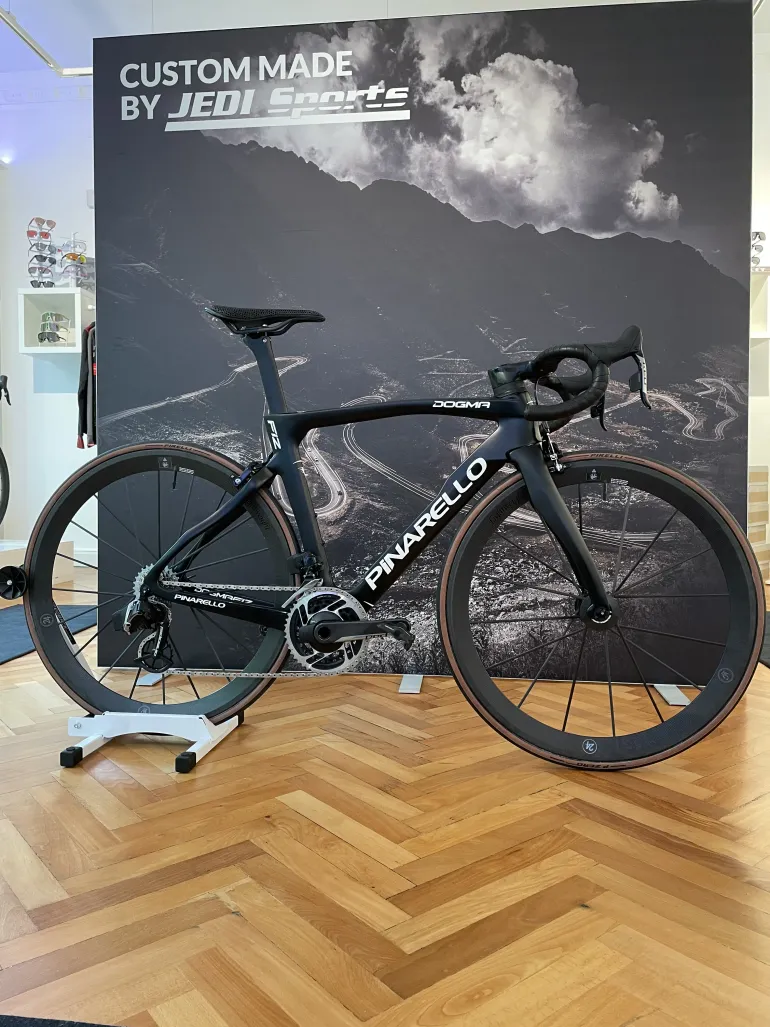 Pinarello DOGMA F12 RED ETAP AXS Rim used in 52 cm | buycycle