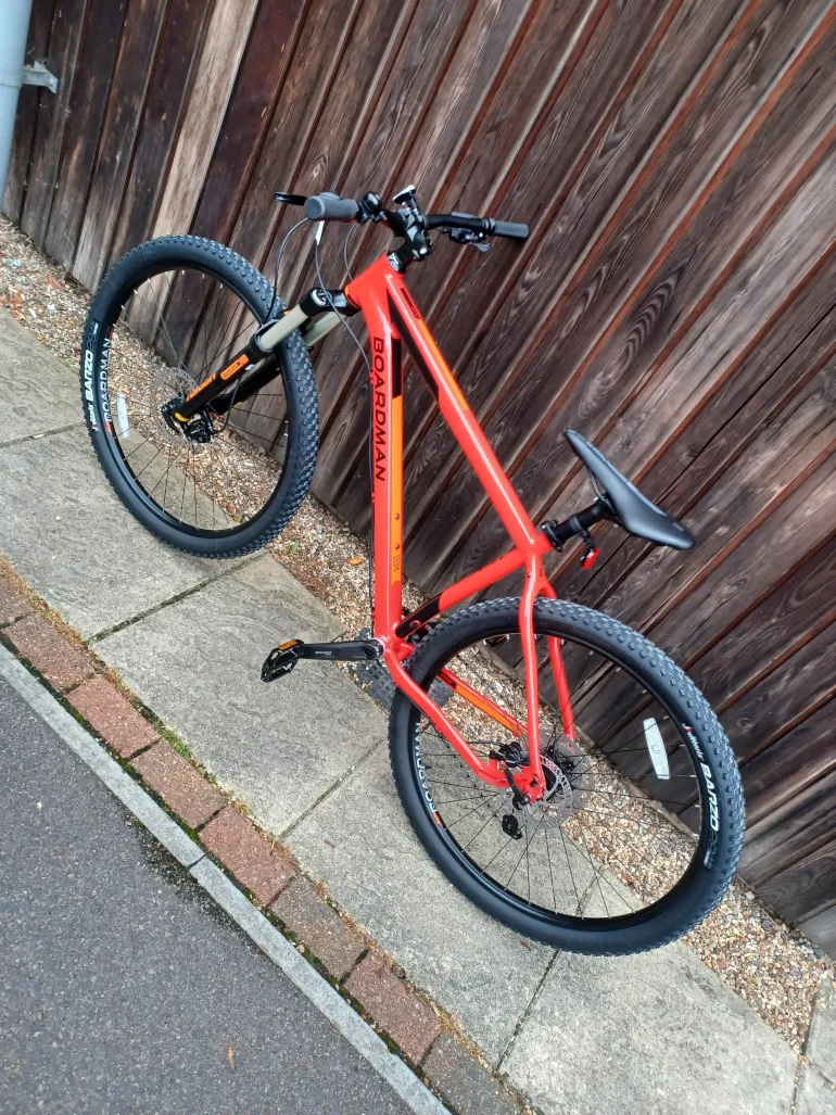 Boardman MHT 8.6 Red used in L | buycycle