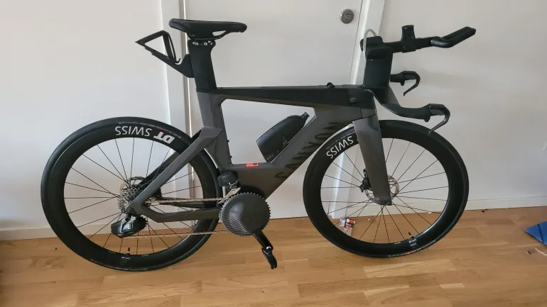 Canyon Speedmax CF SLX 7 Disc eTap used in XS | buycycle