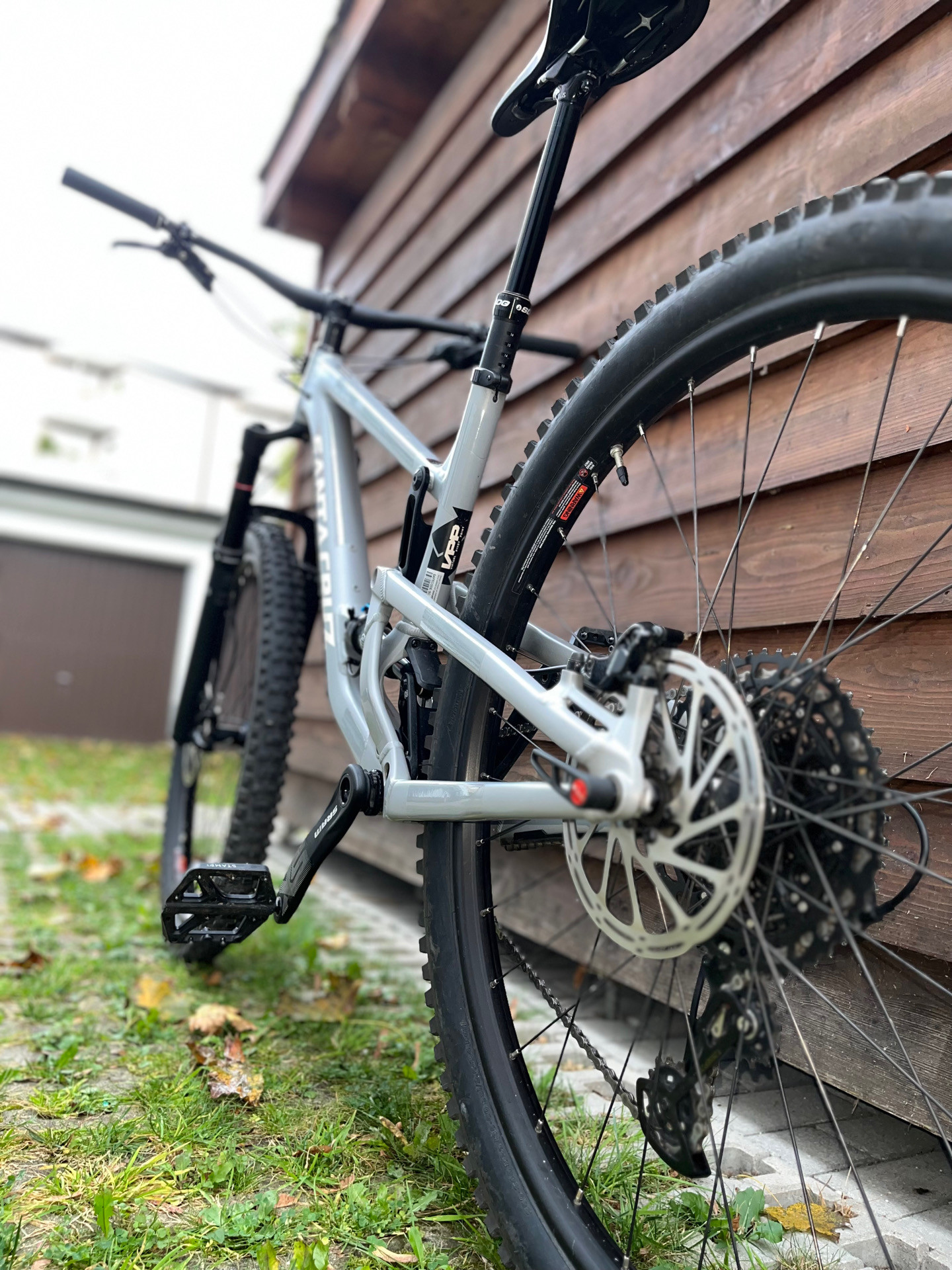 Santa Cruz Hightower S / Carbon C / 29 used in L | buycycle USA