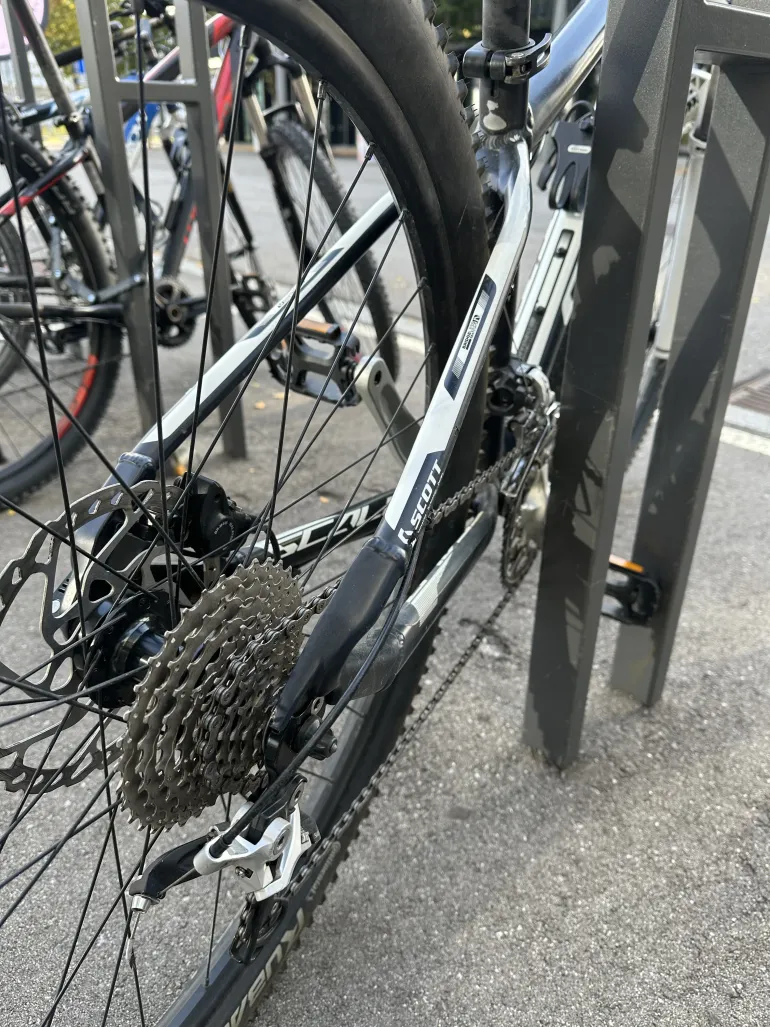 Scott Scale 960 used in M | buycycle