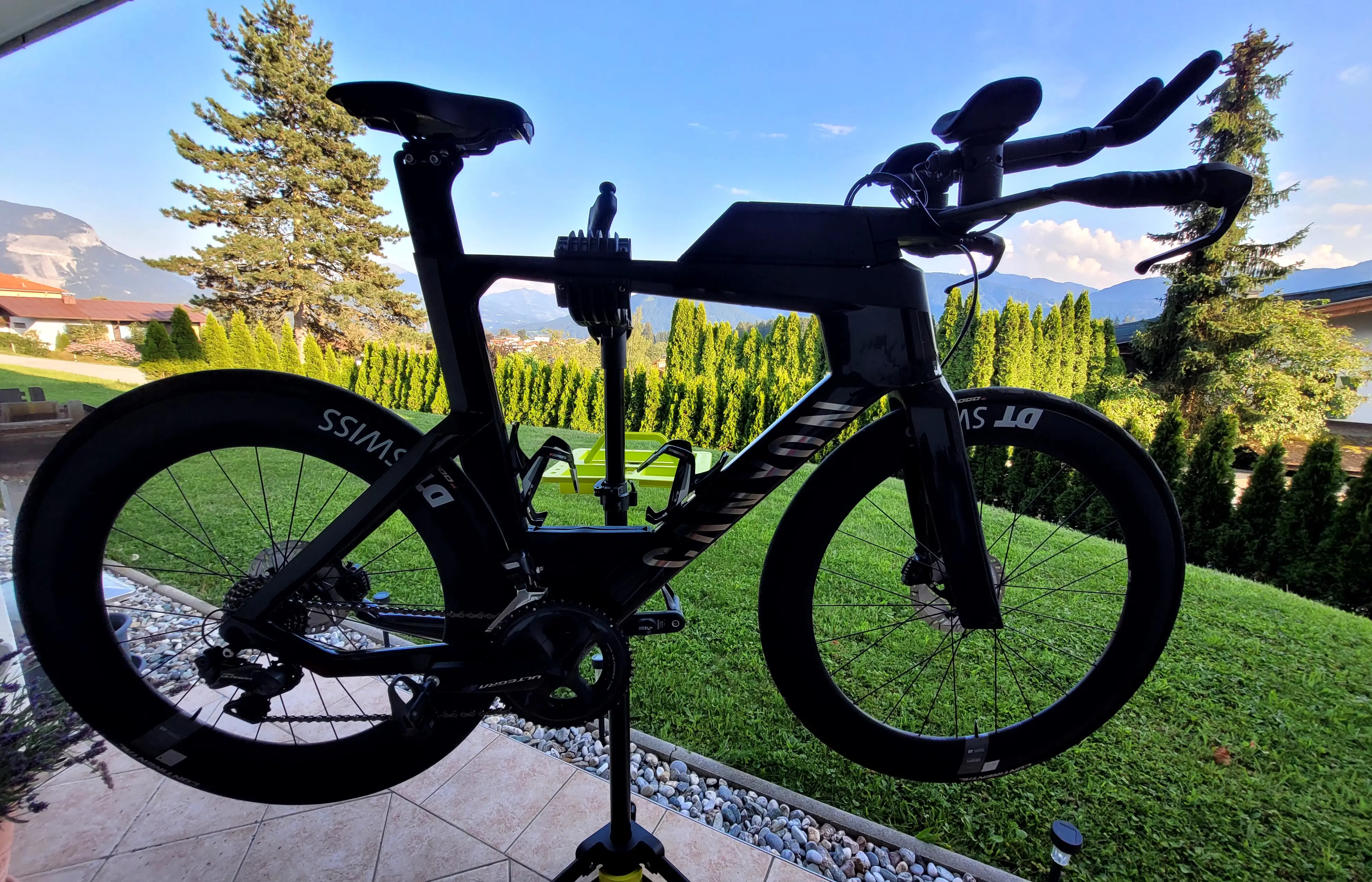Canyon Speedmax CF 8 DISC Di2 used in L | buycycle