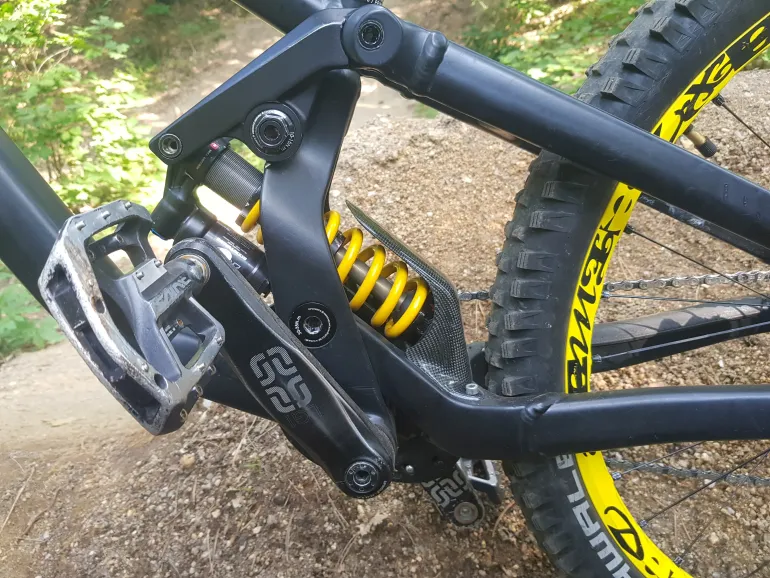 Commencal Supreme V3 used in L | buycycle