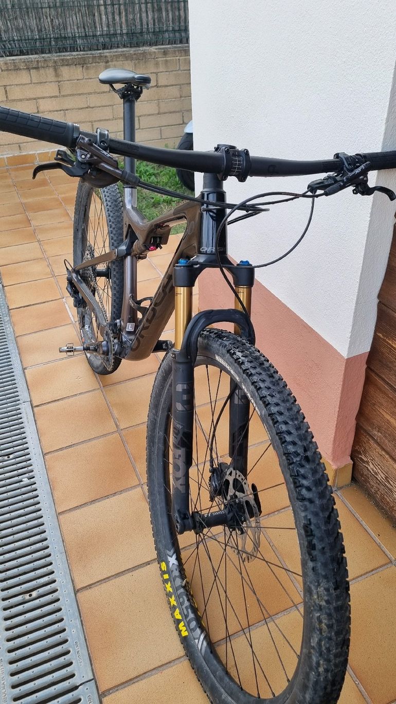 Orbea OIZ M10 used in LG | buycycle
