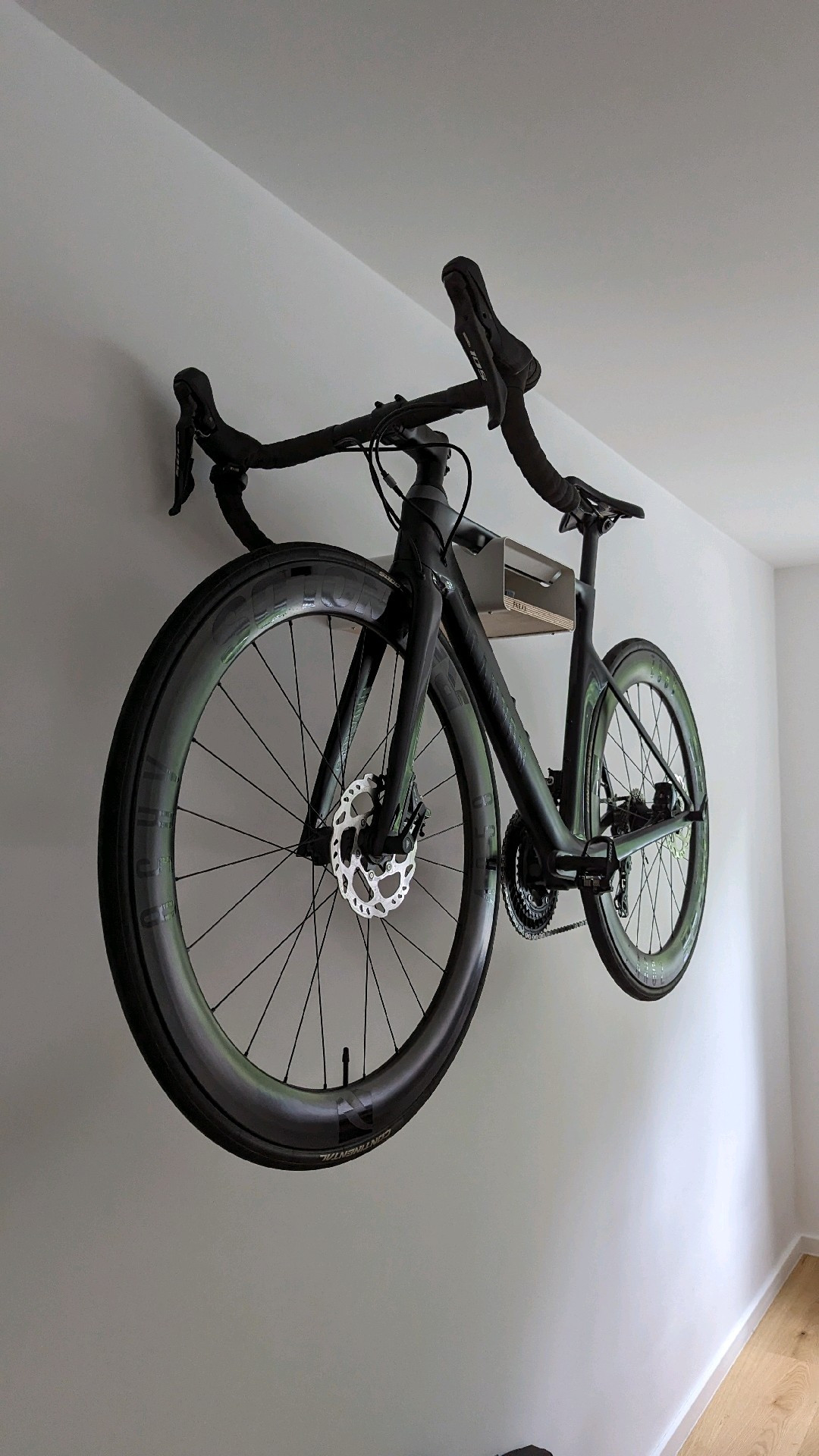 Canyon Aeroad CF SL 7 used in XS | buycycle