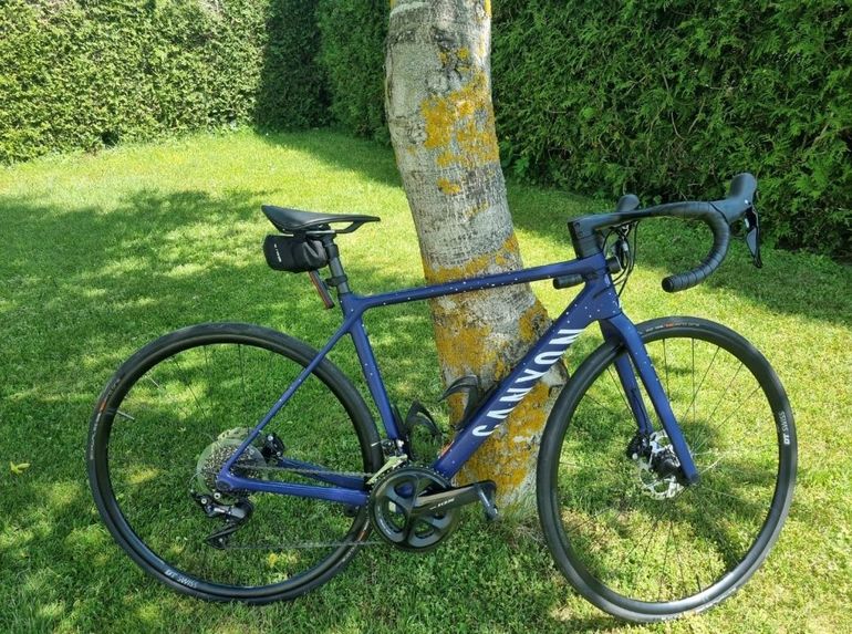 Canyon Ultimate CF SL 7 WMN Disc used in 51 cm | buycycle