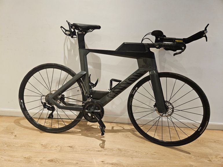 Canyon Speedmax CF 7 DISC used in L | buycycle