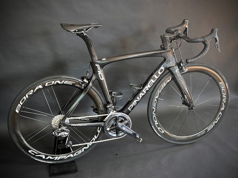 Pinarello DOGMA F10 used in 55 cm | buycycle