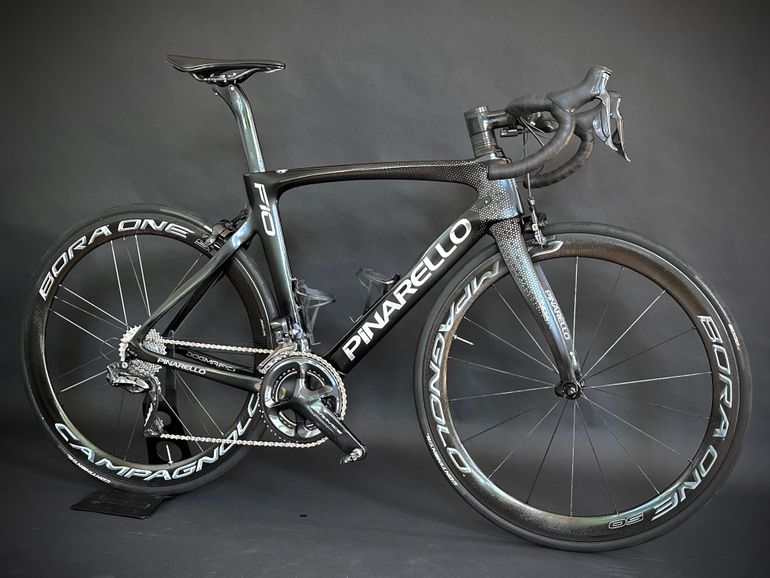 Pinarello DOGMA F10 used in 55 cm | buycycle