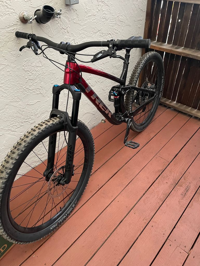 Trek Fuel EX 8 used in L | buycycle