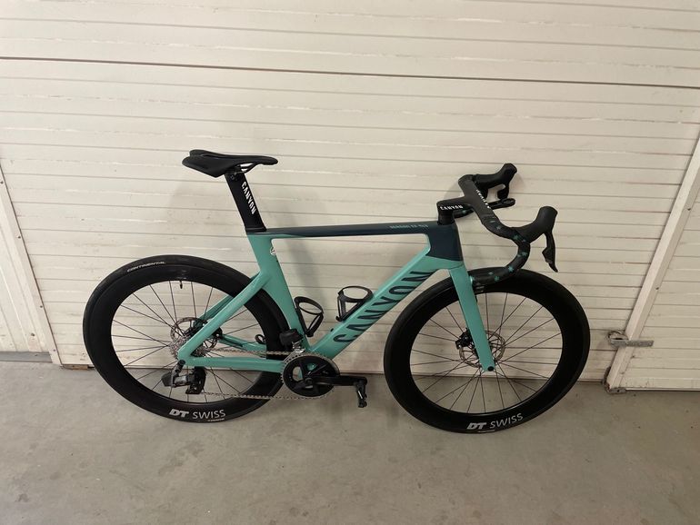 Canyon Aeroad CF SLX 7 Disc eTap used in M | buycycle