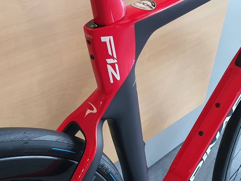 Pinarello Pinarello Dogma F12 Dura Ace Di2 utilizado en 51 cm | buycycle