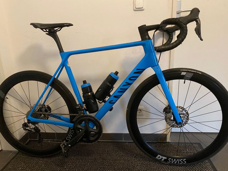 Canyon Ultimate CF SL 8 Disc Aero used in L | buycycle