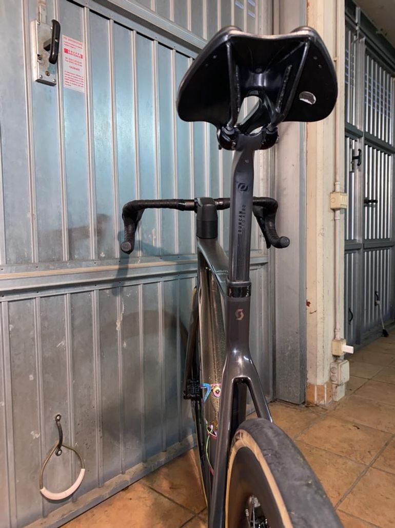 Scott Addict RC 40 used in 56 cm | buycycle