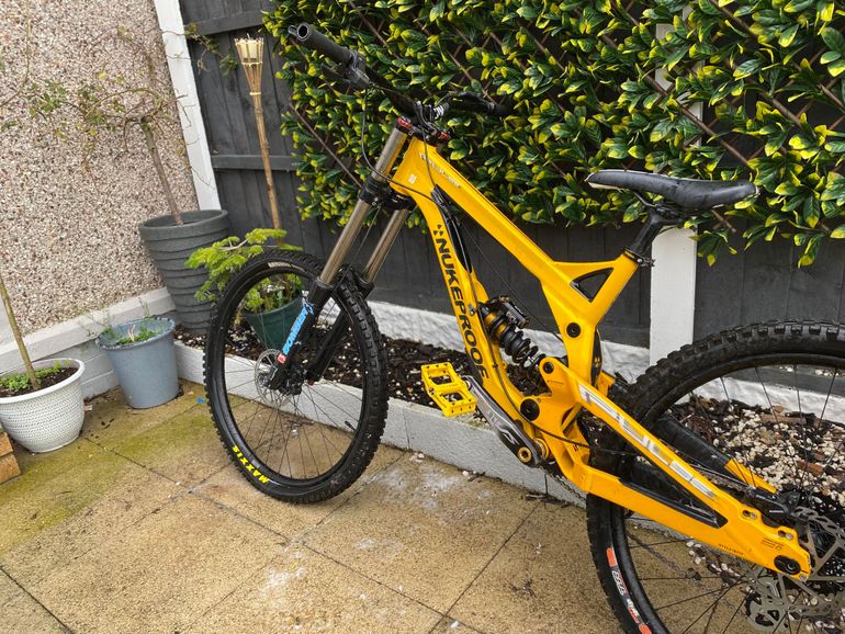 Nukeproof Pulse RS gebraucht kaufen L | buycycle