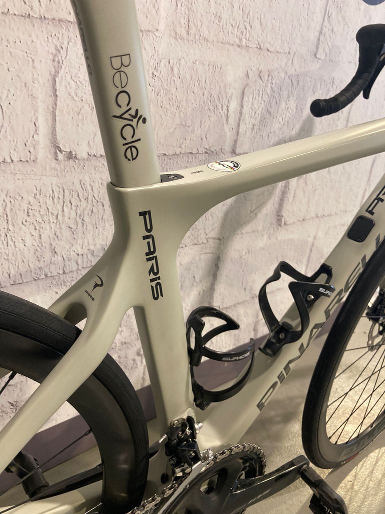 Pinarello Paris 105 Bike used in 46 cm | buycycle