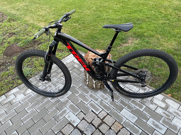 Trek Slash 7 used in M | buycycle