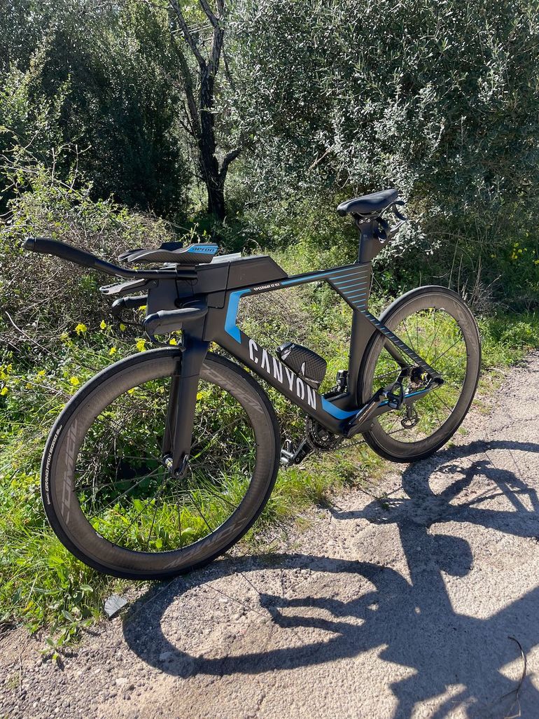 Canyon Speedmax CF SLX 8.0 SL used in M | buycycle