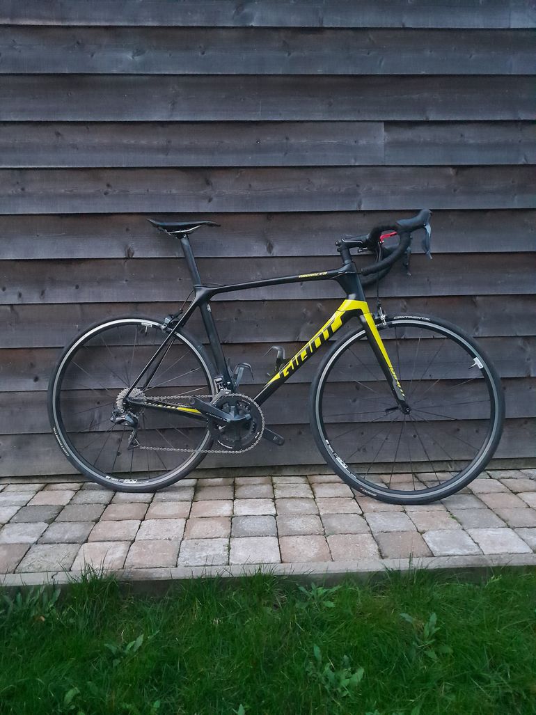 Giant TCR Advanced Pro 1 used in 56 cm | buycycle
