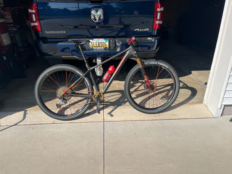 Pivot LES SL Pro X01 used in L | buycycle