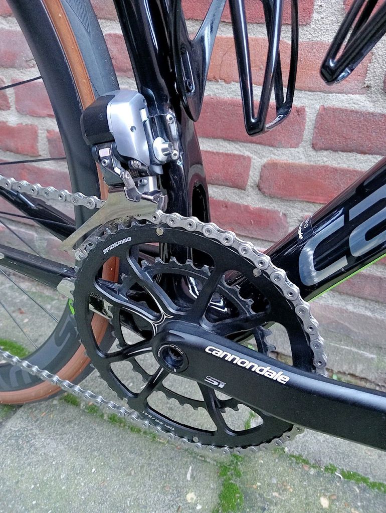 Achetez un vélo d'occasion Cannondale Synapse Hi-MOD Team en M | buycycle