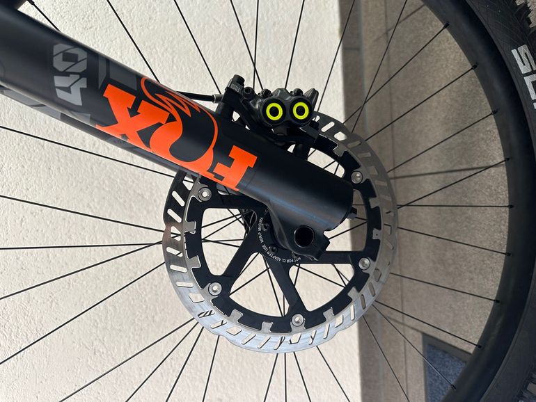 Propain Rage CF Mix Highend used in LG | buycycle