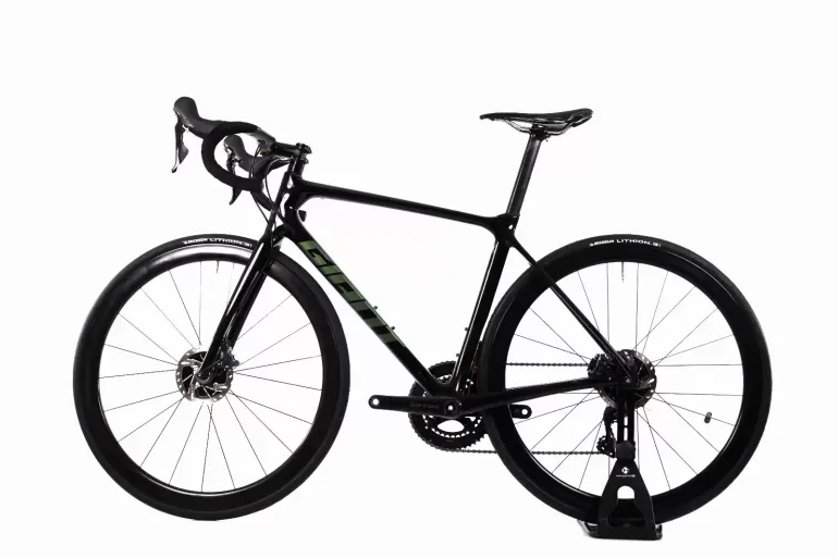 Achetez un vélo d'occasion Giant TCR Advanced Pro Disc - Giant SLR-1 ...