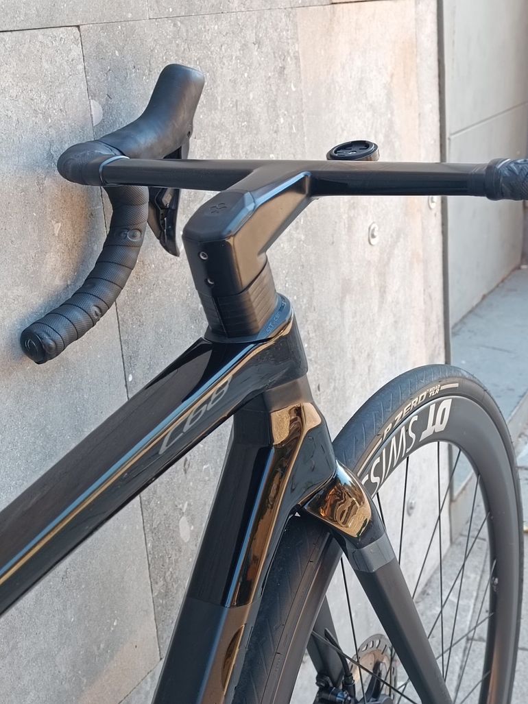 Colnago C68 Allroad Disc Ultegra Di2 8100 w/Fulcrum Wind 400 Wheels ...