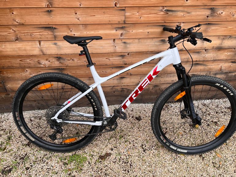 Trek X-Caliber 8 used in XL | buycycle