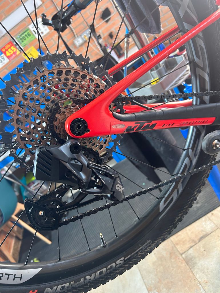 KTM SCARP EXONIC used in S | buycycle