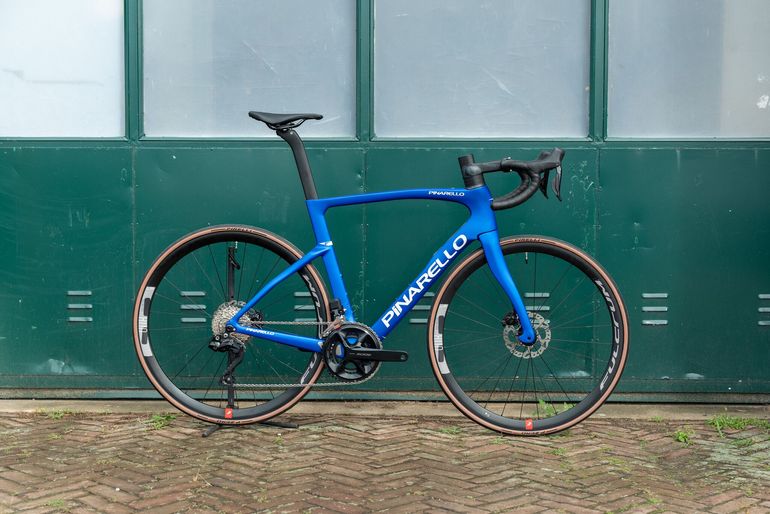 Pinarello F5 105 Di2 2023