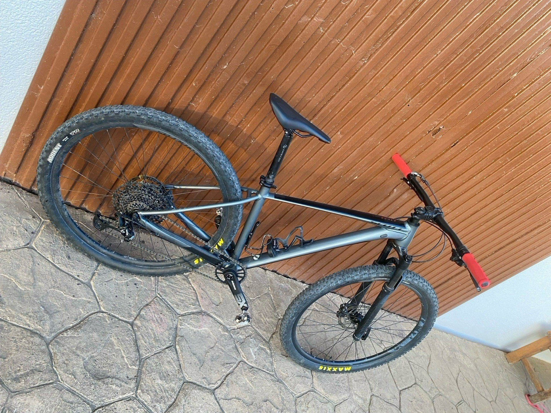 Scott Scale 970 used in M | buycycle