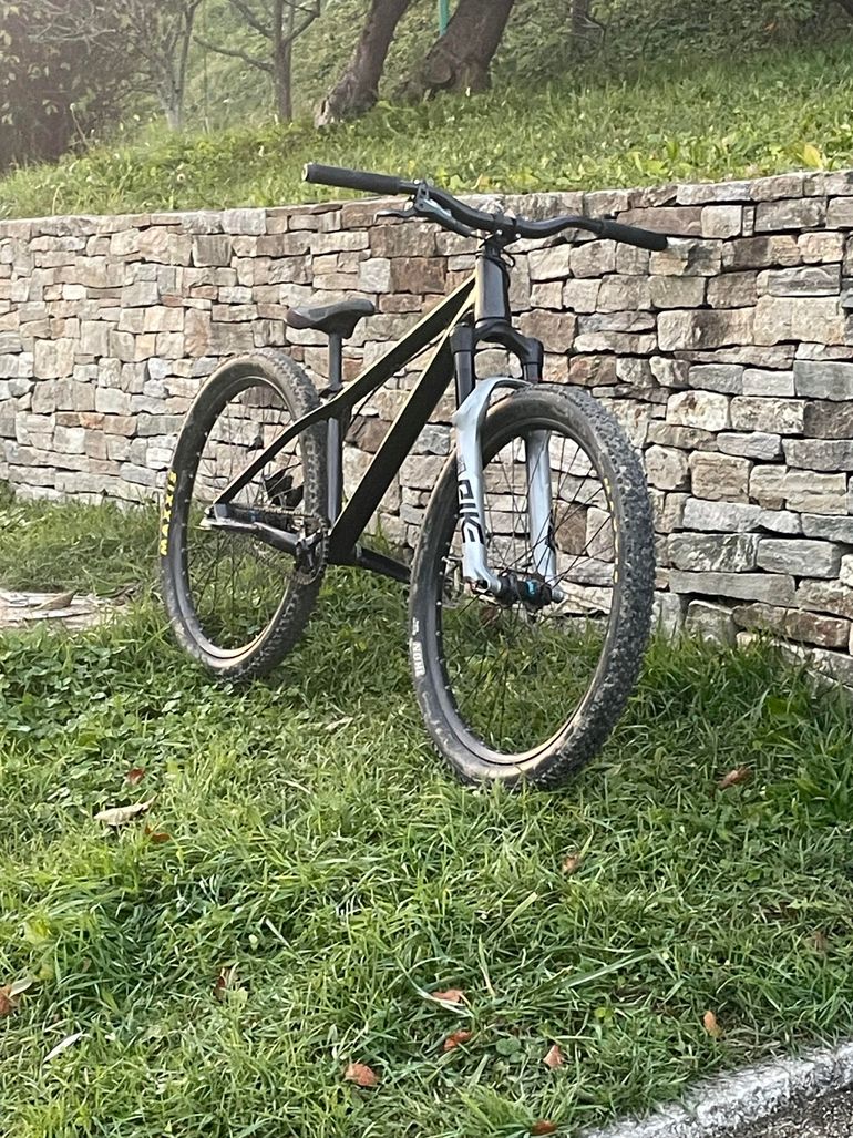 Canyon Stiched 360 used in 43 cm | buycycle