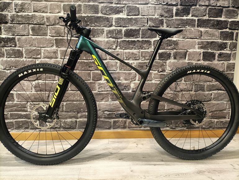 Scott Spark RC Team Issue AXS used in S | buycycle