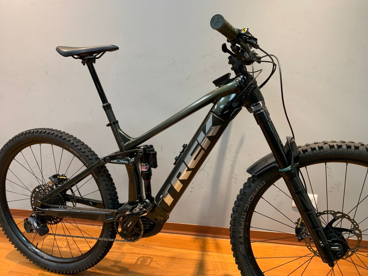 Trek Rail 9 GX Gen 2 used in L | buycycle USA