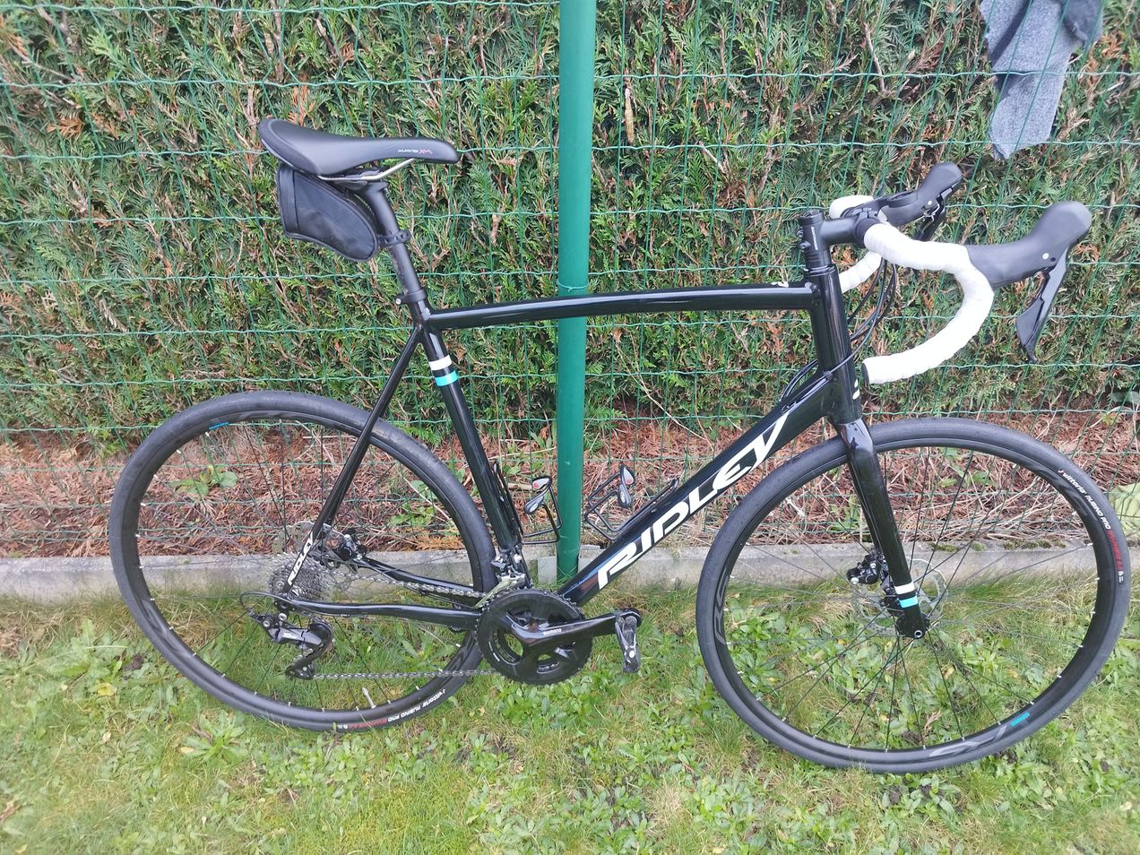 Ridley Fenix SLA Disc - Shimano 105 HDB used in 60 cm | buycycle