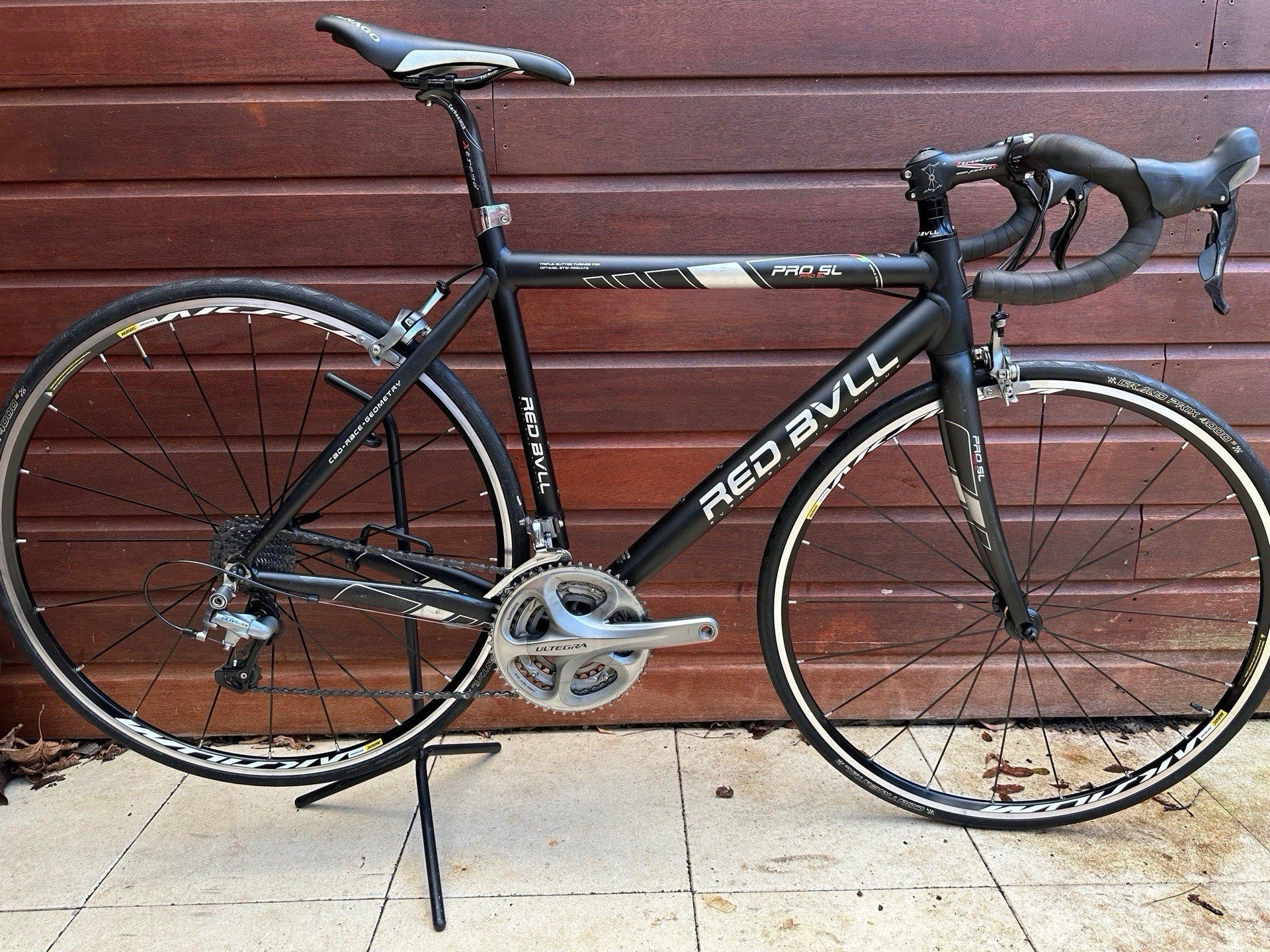 Red Bull (Rose) Pro SL used in M | buycycle