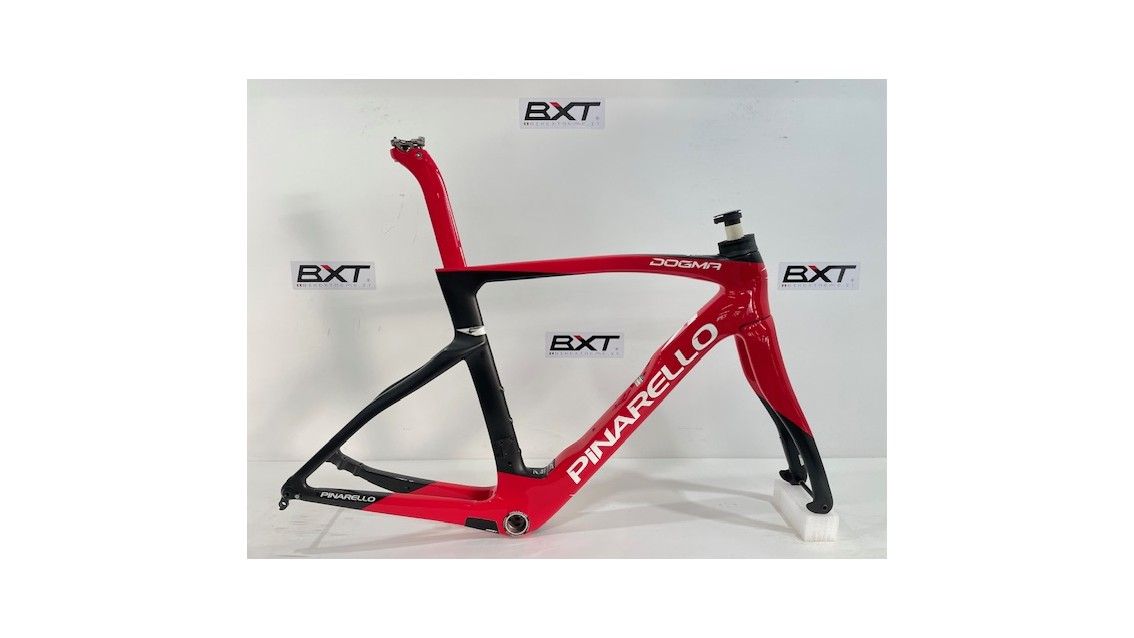 Pinarello Frameset Dogma F Disk Summit used in 53 cm | buycycle